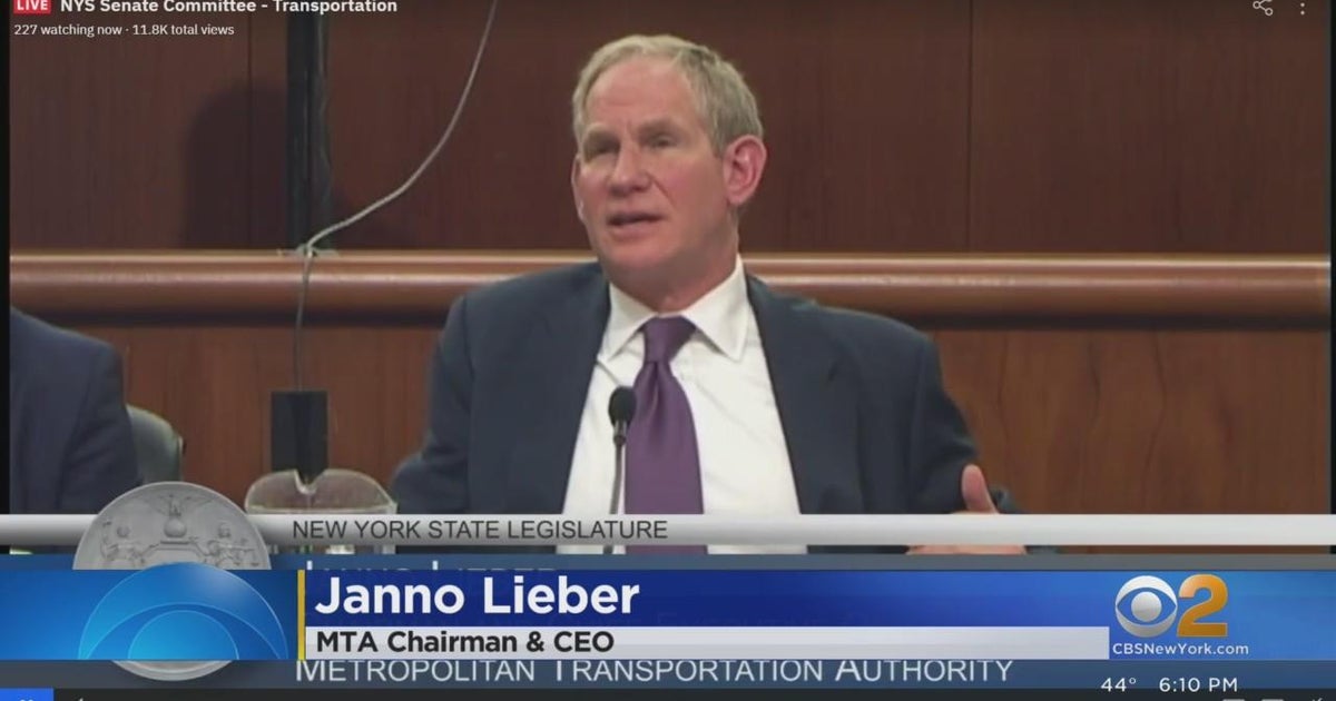 MTA CEO makes case for bailout - CBS New York