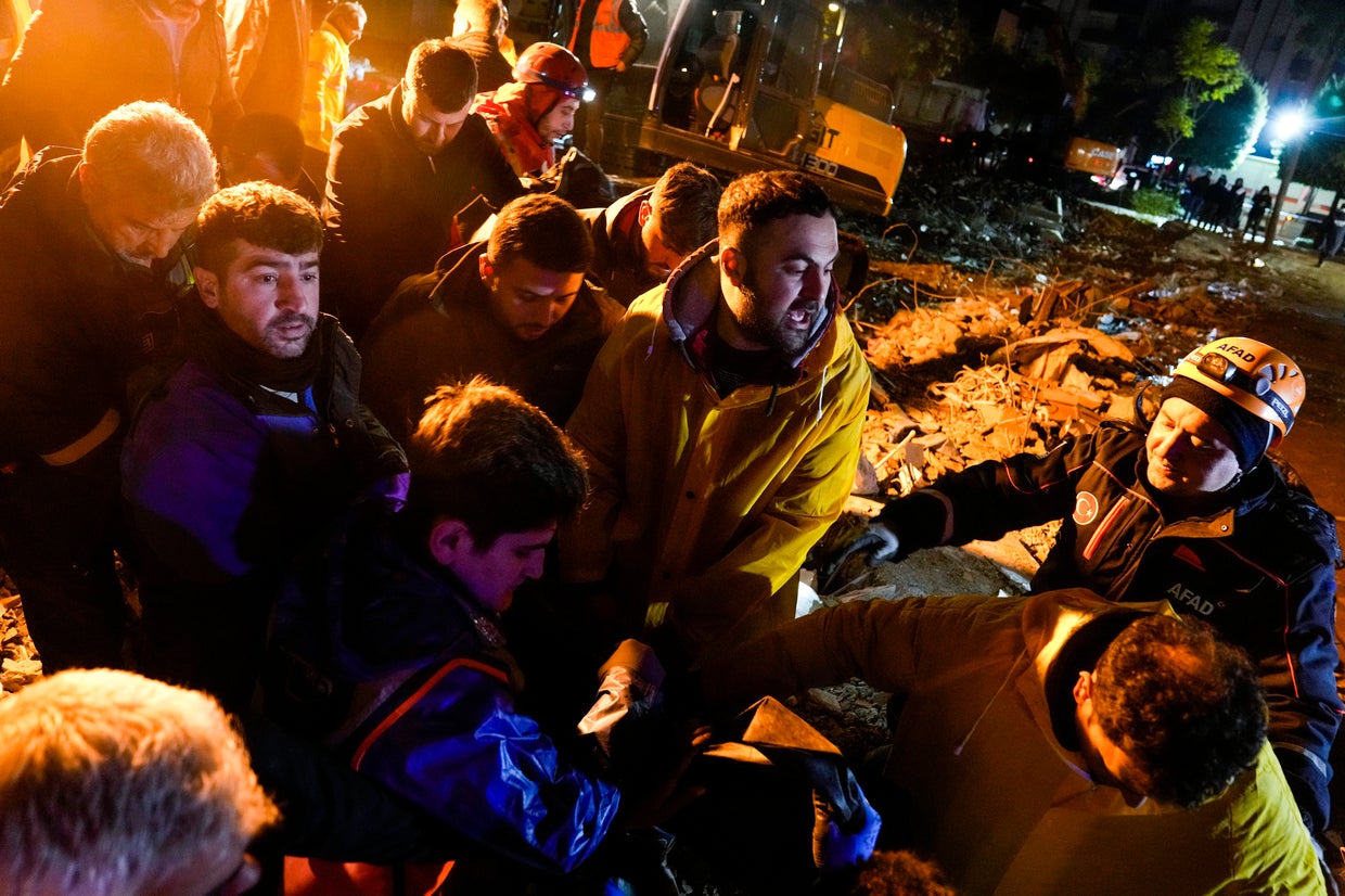 Turkey earthquake live updates: More than 4,000 deaths in Turkey and Syria