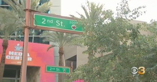 Arizona officials warn Philly fans: Don't climb the poles - CBS ...