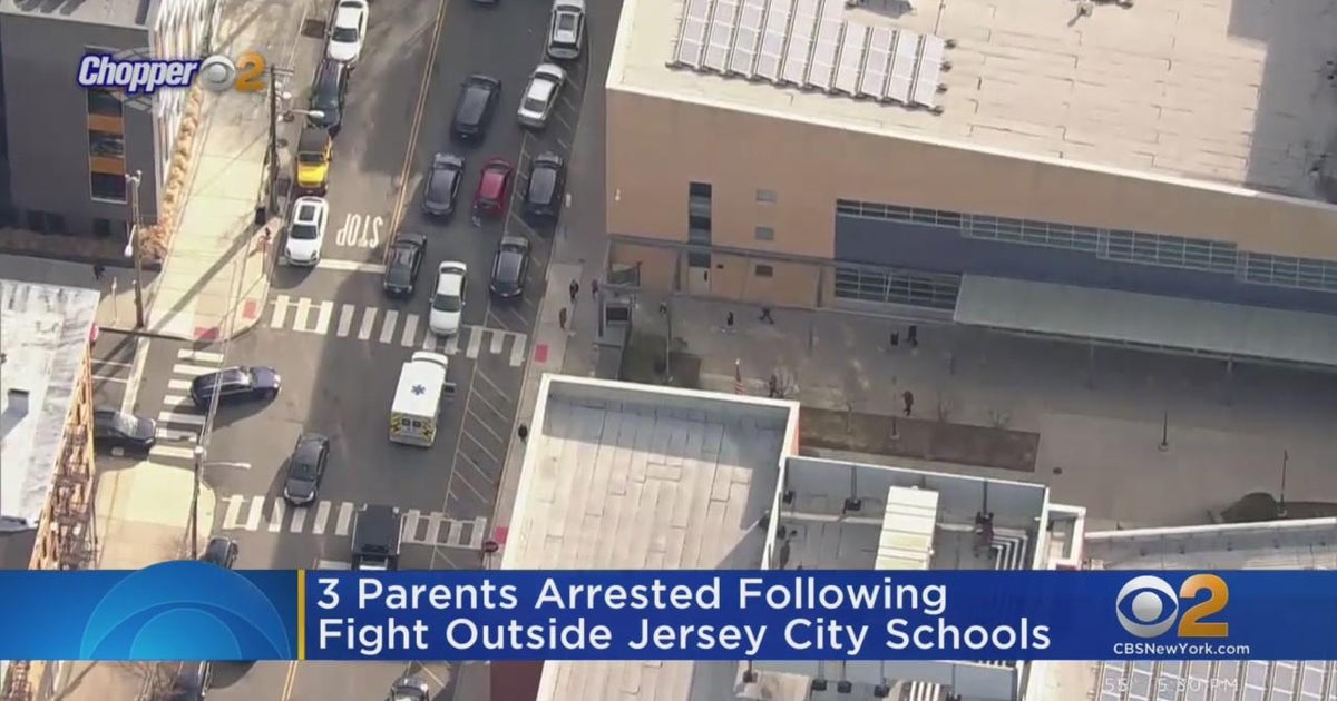 Parents arrested after fight outside Jersey City schools - CBS New York
