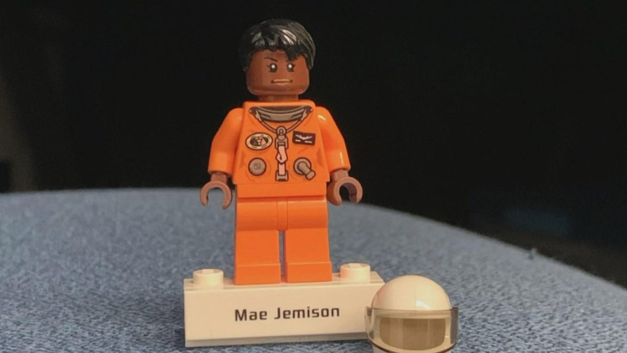 Trailblazer Dr. Mae Jemison talks journey as 1st Black woman to travel ...