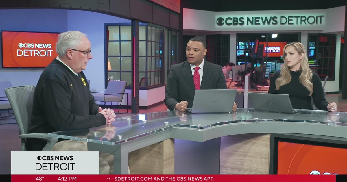 Former FBI Special Agent Daniel Roberts discusses Monday's mass ...