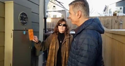 Customer fights with Xcel Energy over broken meter - CBS Colorado