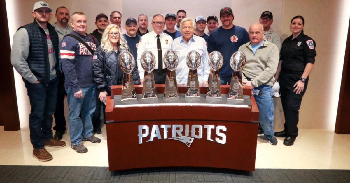 "Compassion and sincerity": Robert Kraft hosts Duxbury firefighters ...