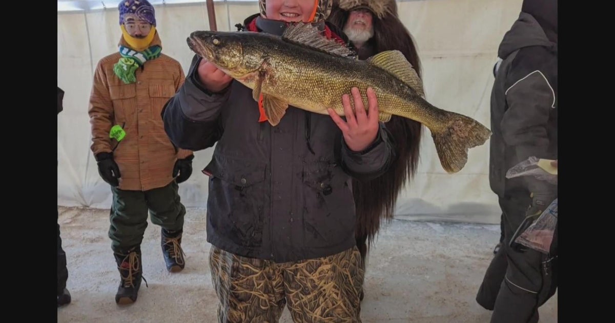 13-year-old wins one of MN's biggest ice fishing contests - CBS Minnesota