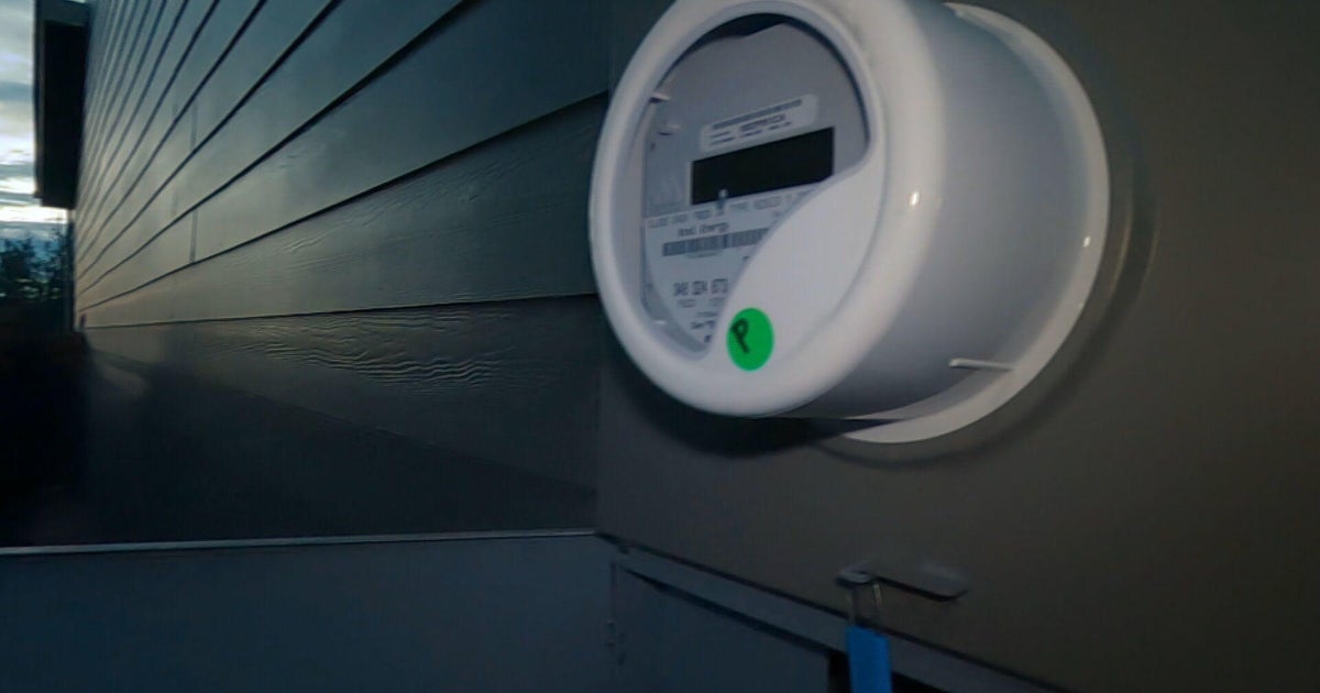 Homeowner's meter broken by Xcel contractor repaired - CBS Colorado
