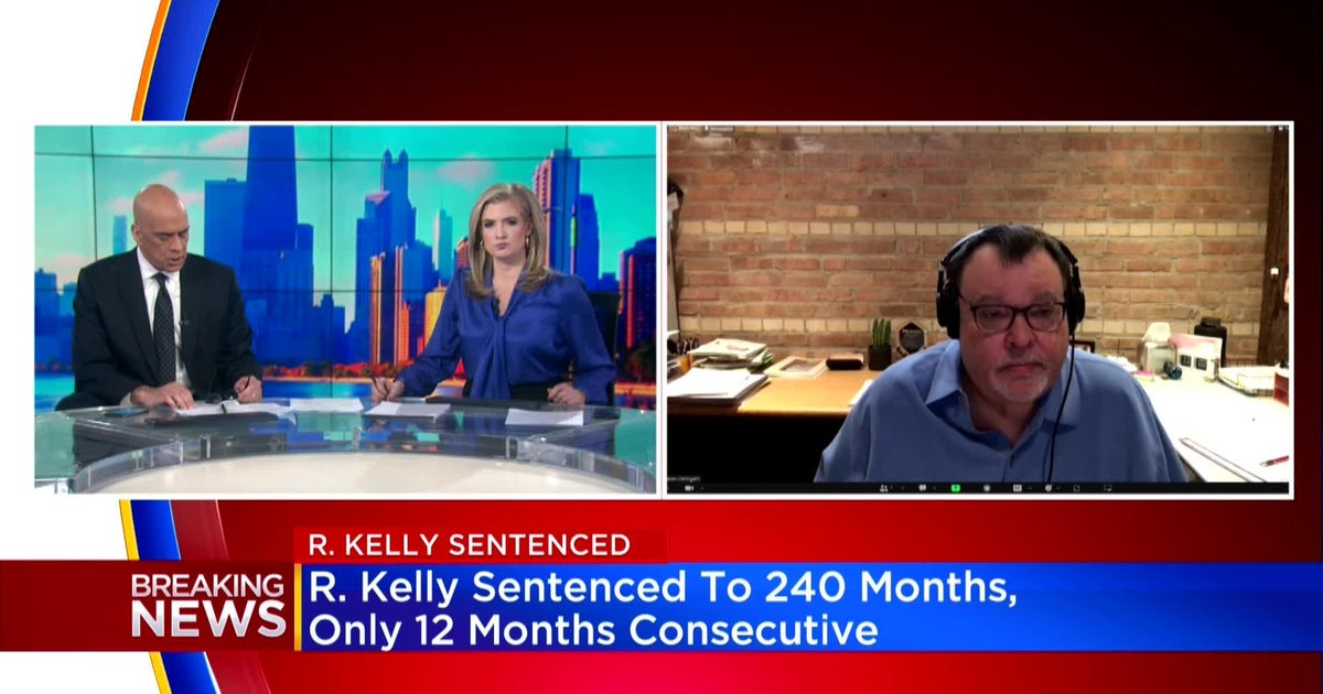 Music critic Jim DeRogatis' mixed emotions on R. Kelly's sentence - CBS ...