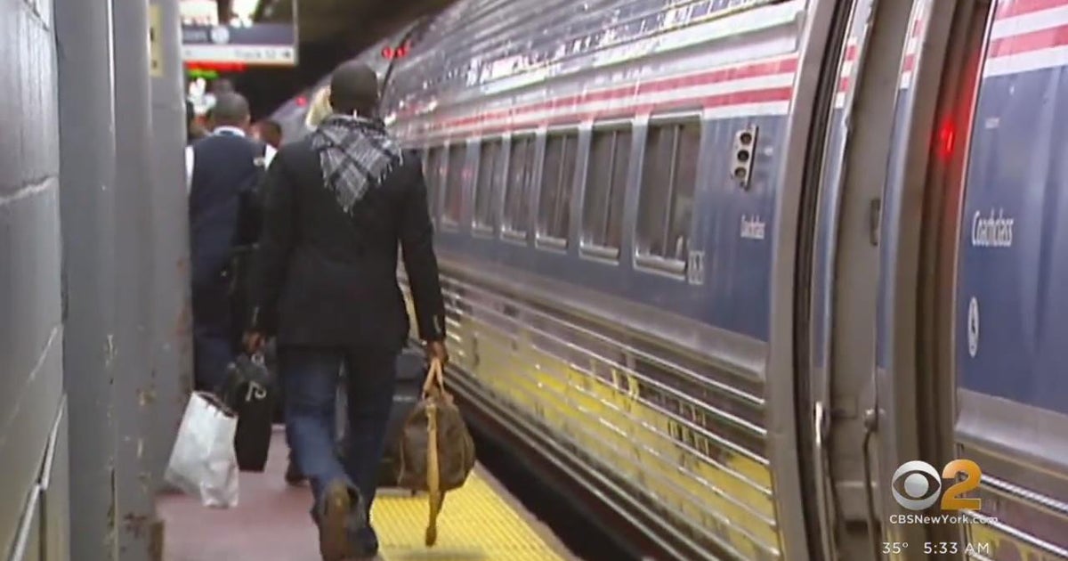 East River Tunnel repairs could impact LIRR service - CBS New York