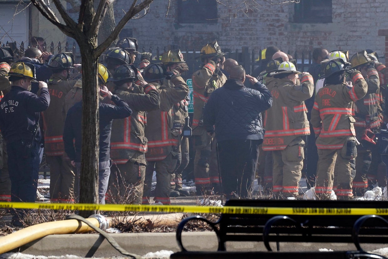 Firefighter who died battling blaze in downtown Buffalo identified as ...
