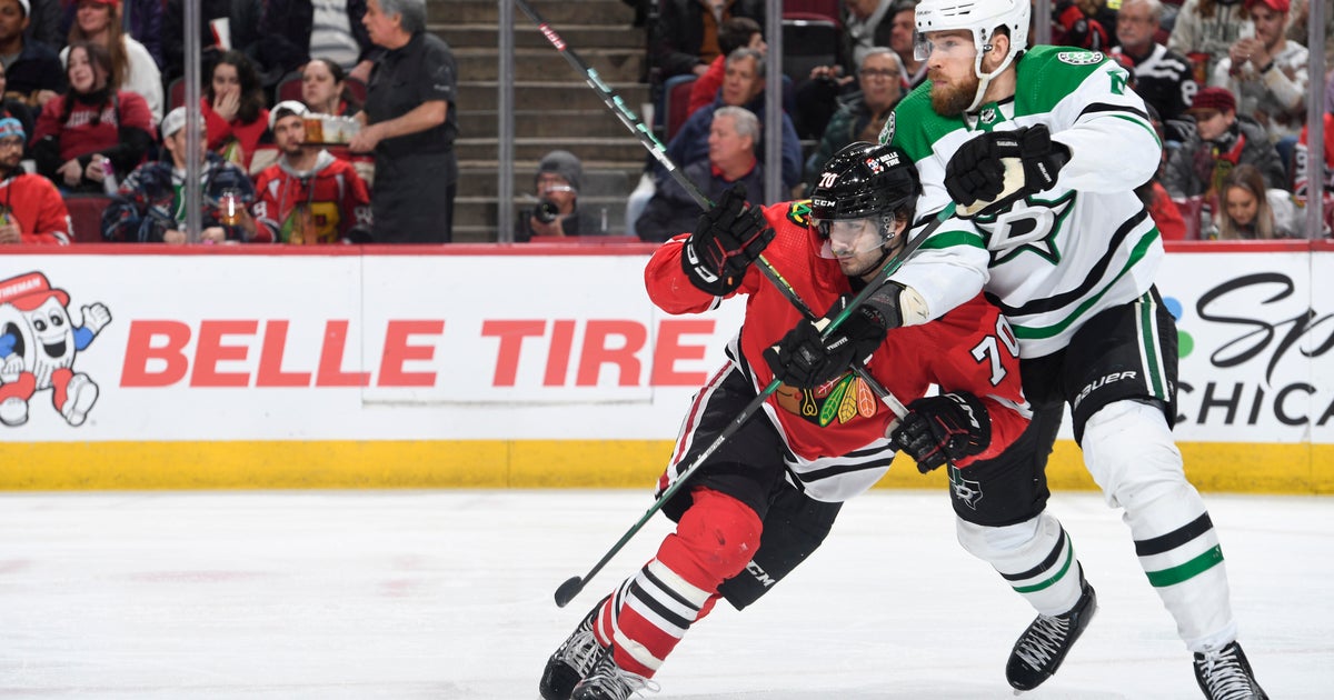 Blackhawks lose to Dallas Stars, drop third straight game - CBS Chicago