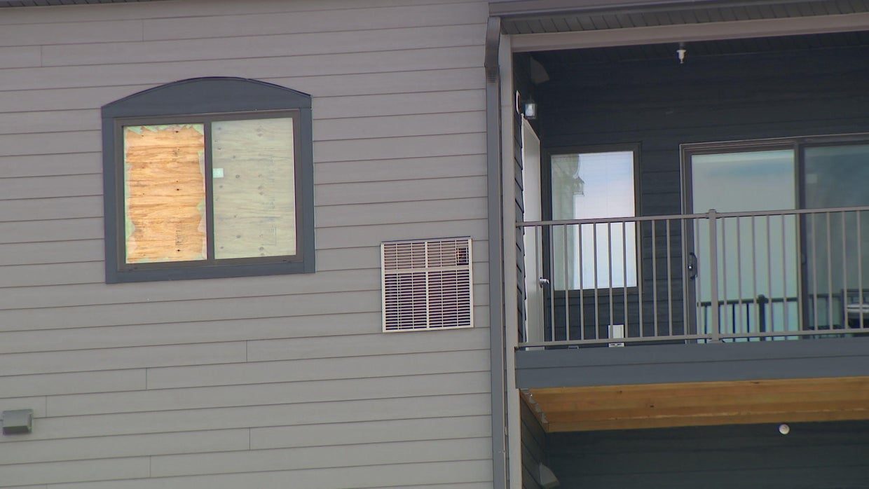 Couple charged in Blaine apartment explosion - CBS Minnesota