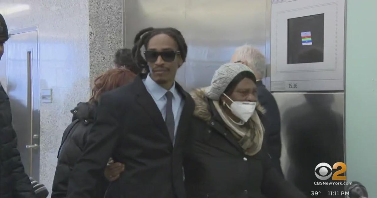 Sheldon Thomas freed after judge vacates murder conviction - CBS New York