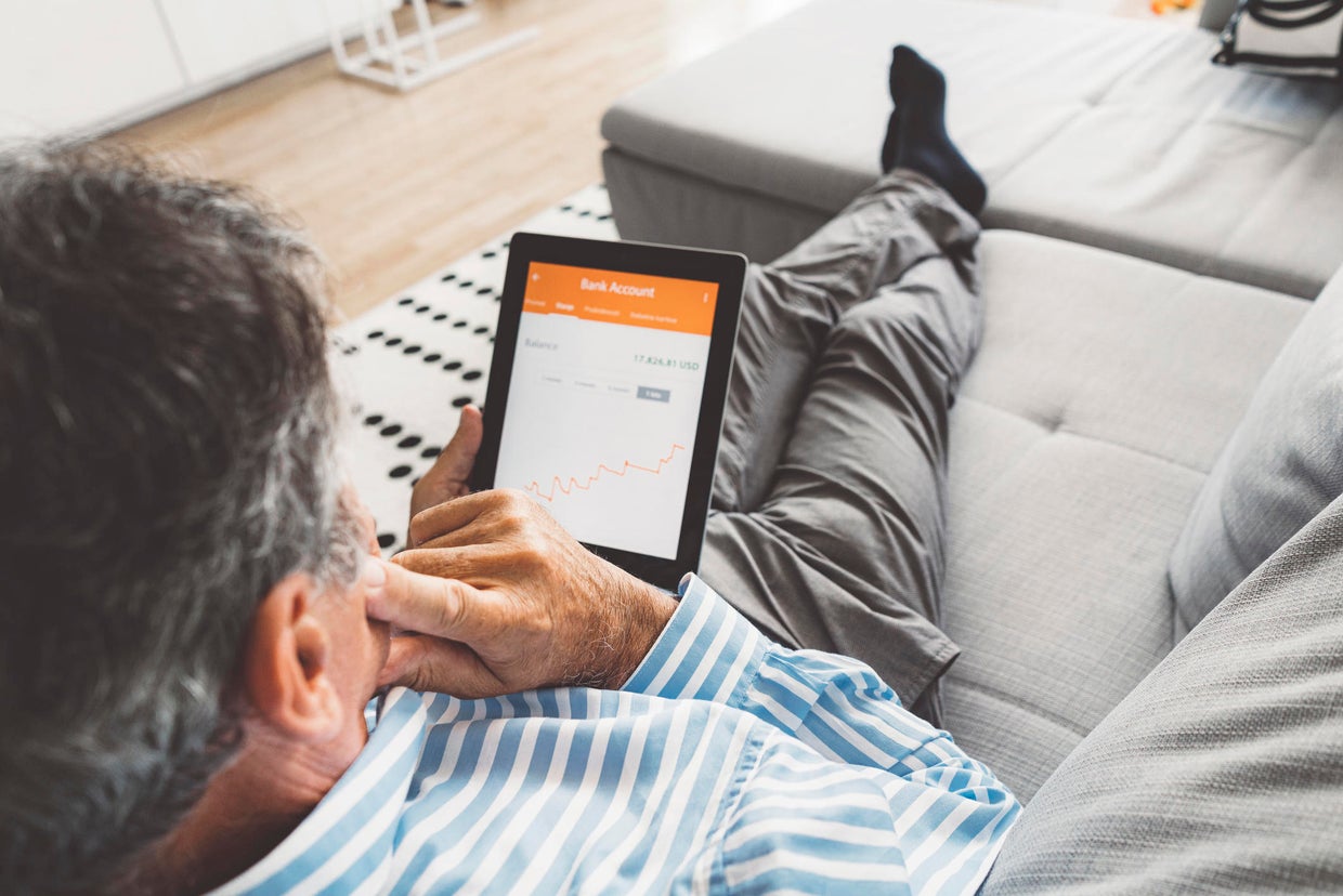 How to get a good rate on a high-yield savings account - CBS News