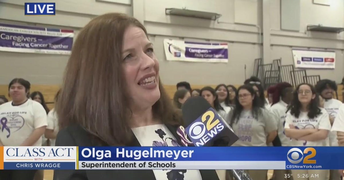 Elizabeth, NJ superintendent "incredibly proud" of students - CBS New York