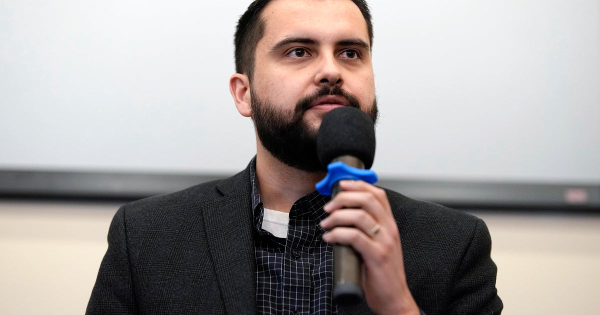 Colorado GOP selects combative, election-denying new leader - CBS Colorado