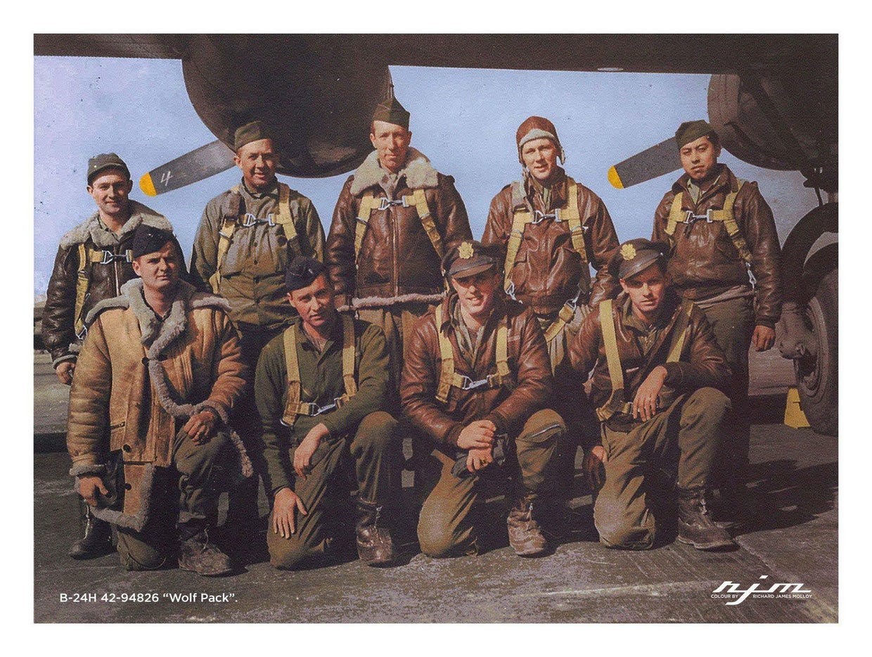 A World War II airman's "piloting skill" helped save 7 soldiers from a ...