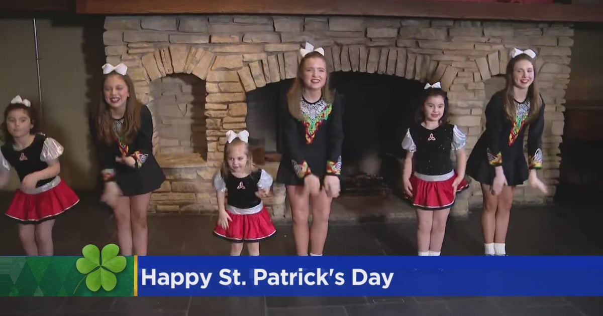 Trinity Irish Dancers performing at St. Patrick's Day celebrations ...