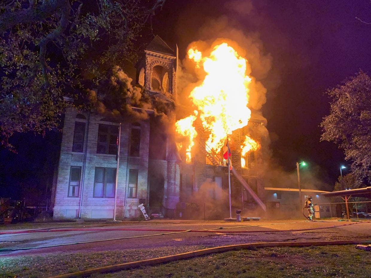 Wise County Heritage Museum destroyed in fire - CBS Texas