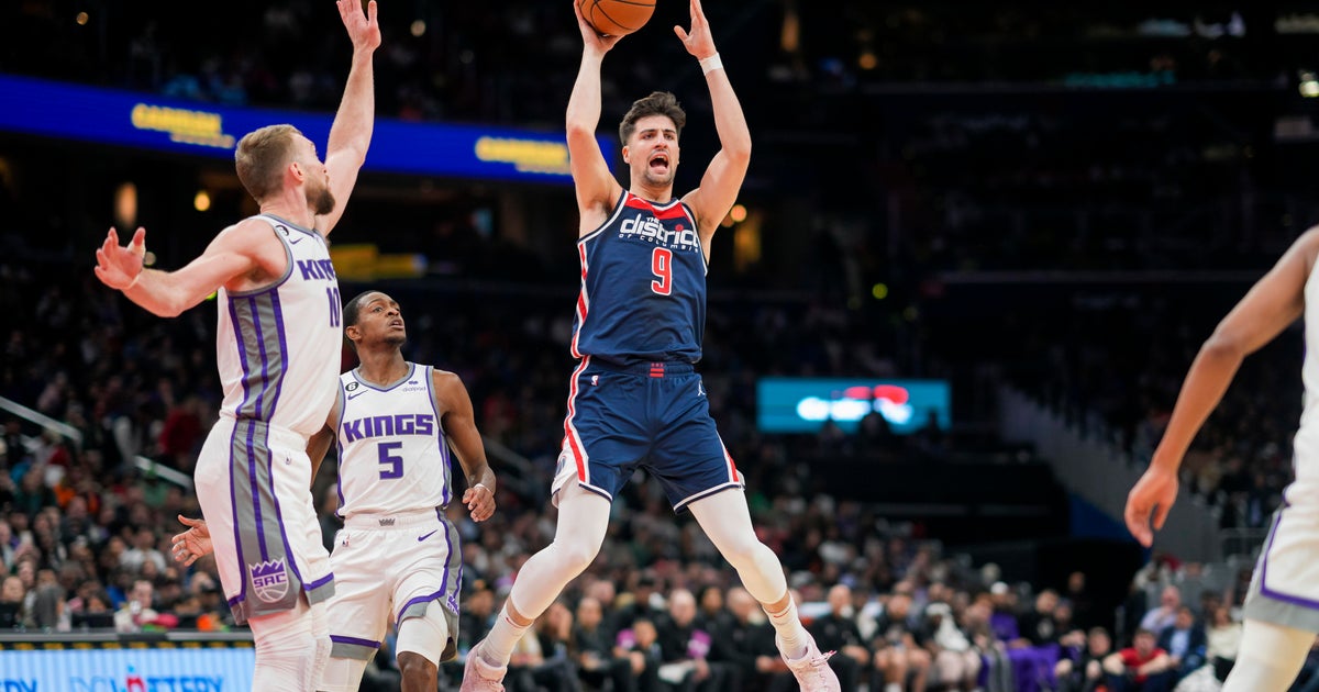 Sabonis nets 30, Kings top Wizards for 7th straight road win - CBS ...