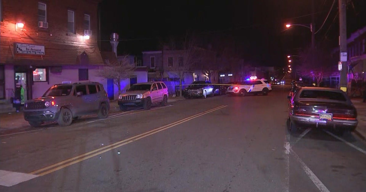 Man shot and killed during fight outside Philadelphia bar - CBS ...