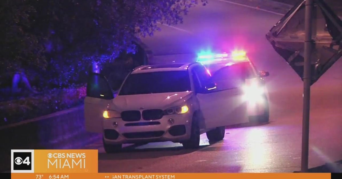 Driver shot on Palmetto Expressway ramp - CBS Miami