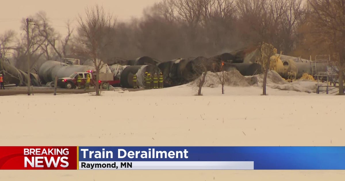 Ethanol, corn syrup burning in western Minnesota train derailment - CBS ...