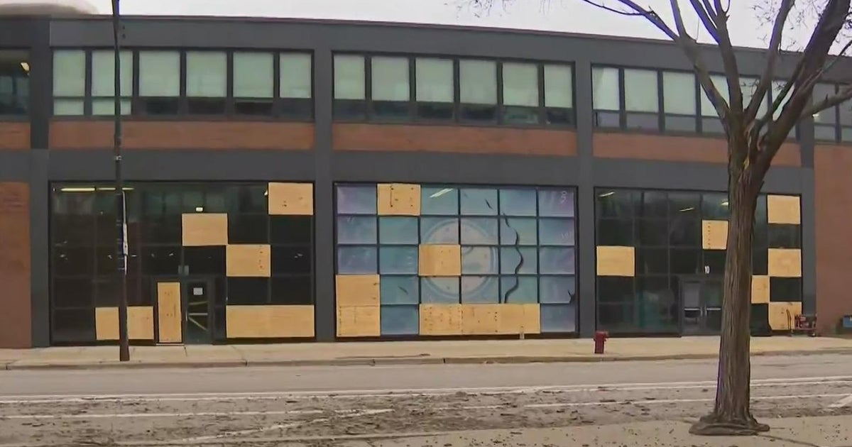 Storms leave dozens of damaged windows at Roberto Clemente High School ...