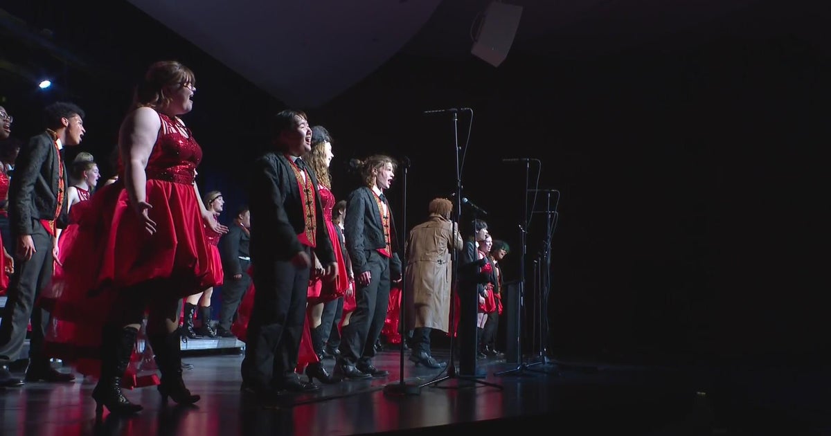 Monday Motivation: Bloomington show choir places 2nd at nationals - CBS ...
