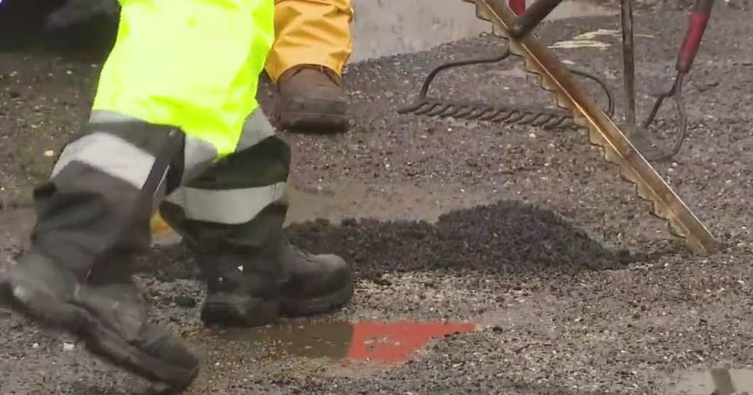 PennDOT to fill potholes on 35 Pennsylvania roadways - CBS Philadelphia