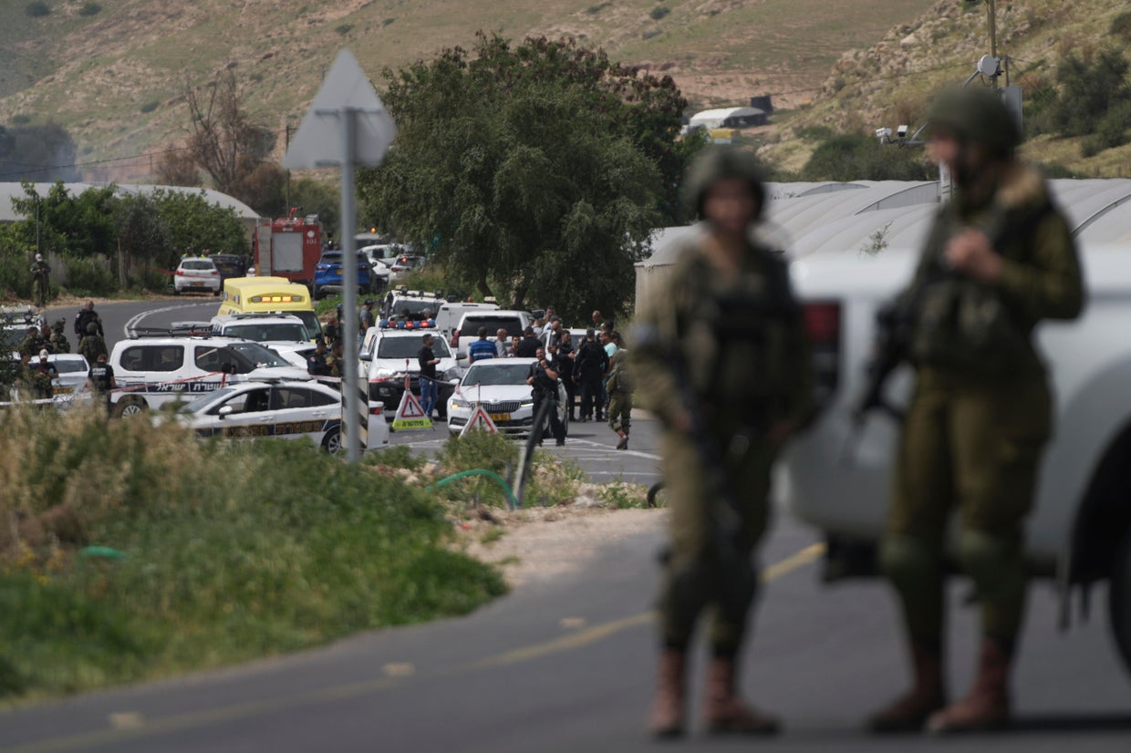 Several killed in Palestinian terror attacks in West Bank and Tel Aviv ...