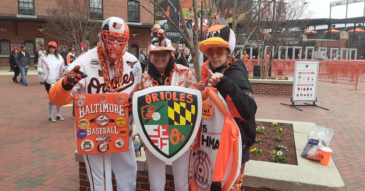 SLIDESHOW: Orioles' fans celebrate home opener