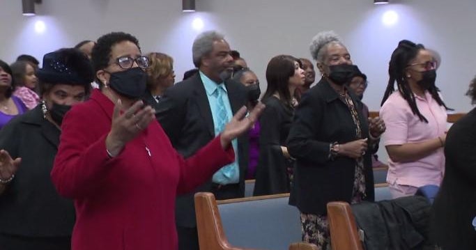 Churchgoers, church leaders celebrate Easter Sunday - CBS Baltimore