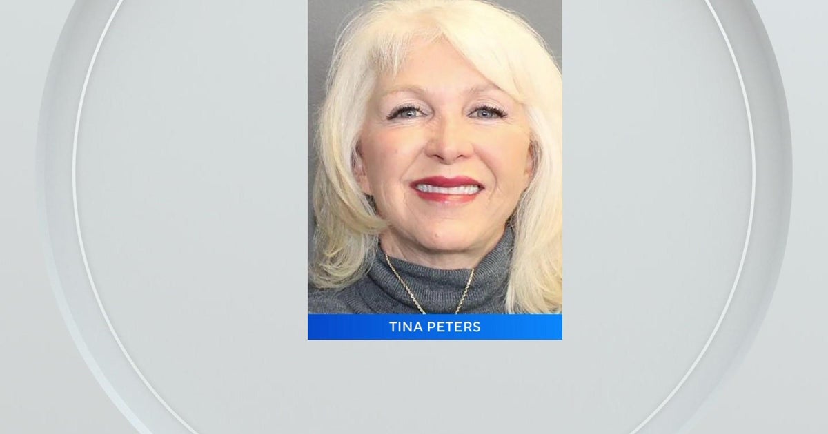 Tina Peters sentenced to public service in obstruction case - CBS Colorado
