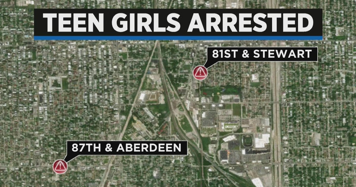 Two Teen Girls Charged With Armed Robberies Carjacking Cbs Chicago