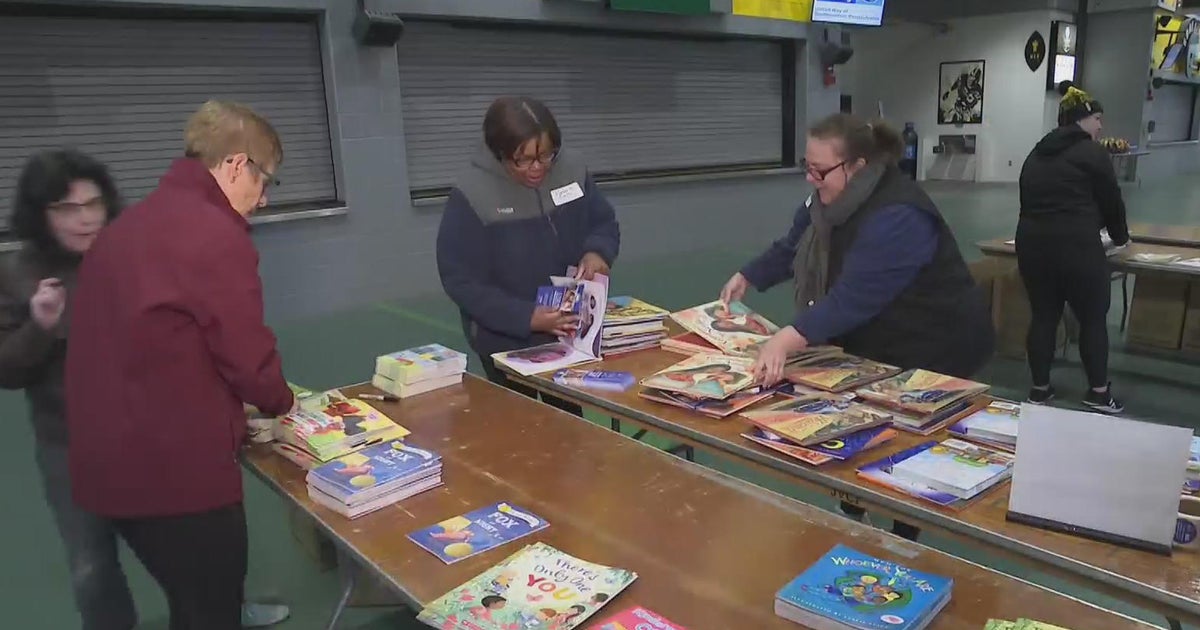 United Way of Southwestern Pa. hosts annual Big Book Drop at Acrisure ...