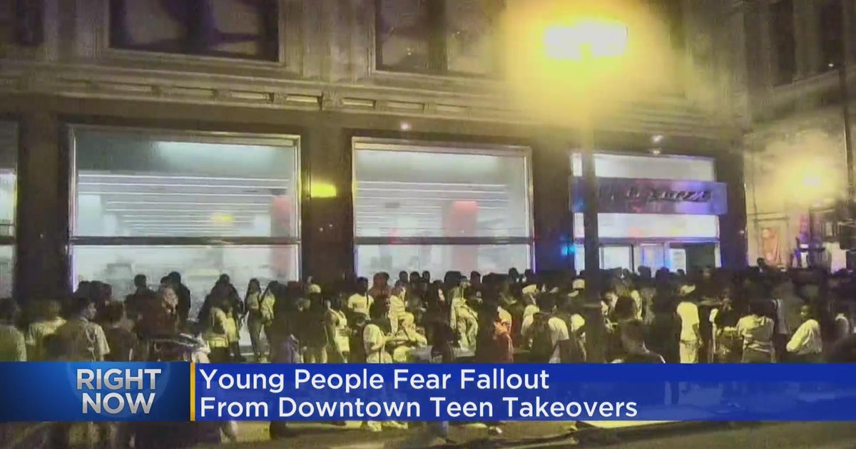 Young people fear fallout from downtown takeovers - CBS Chicago