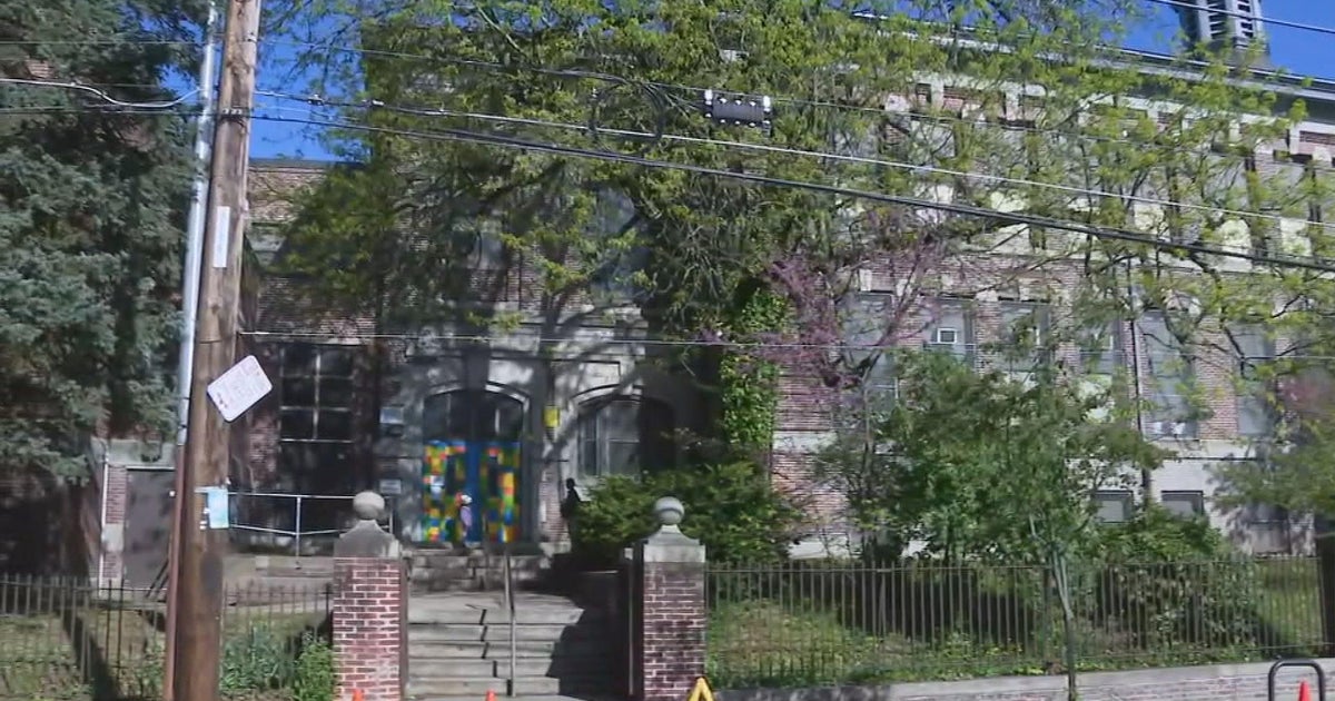 Parents frustrated as C.W. Henry School students forced to learn ...