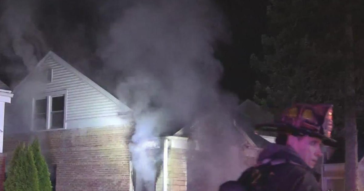 House fire in Morton Grove - CBS Chicago