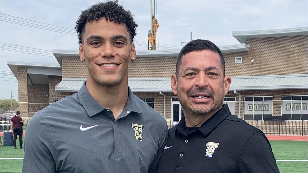 Patriots trade back, select CB Christian Gonzalez at No. 17 - CBS Texas