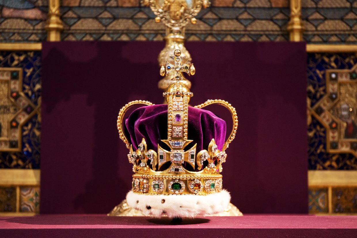 King Charles' coronation crowns, regalia: The extravagant details - CBS ...
