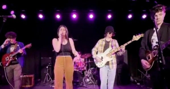 Teen rock musicians Highland Park fundraiser - CBS Chicago