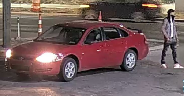 Detroit police search for suspect in armed robbery at ATM - CBS Detroit