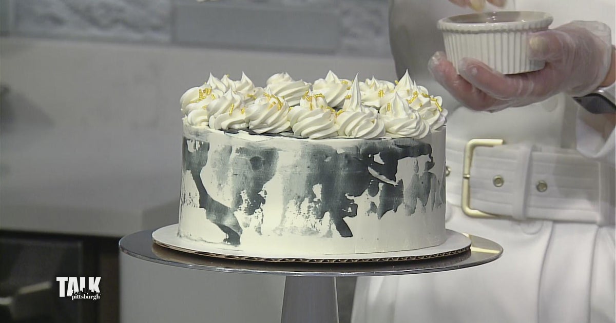 Fancy cake decorating with Grandview Bakery's Josue Luciano - CBS ...