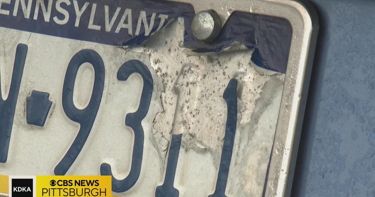 Your peeling license plate could cost you a $100 fine - CBS Pittsburgh