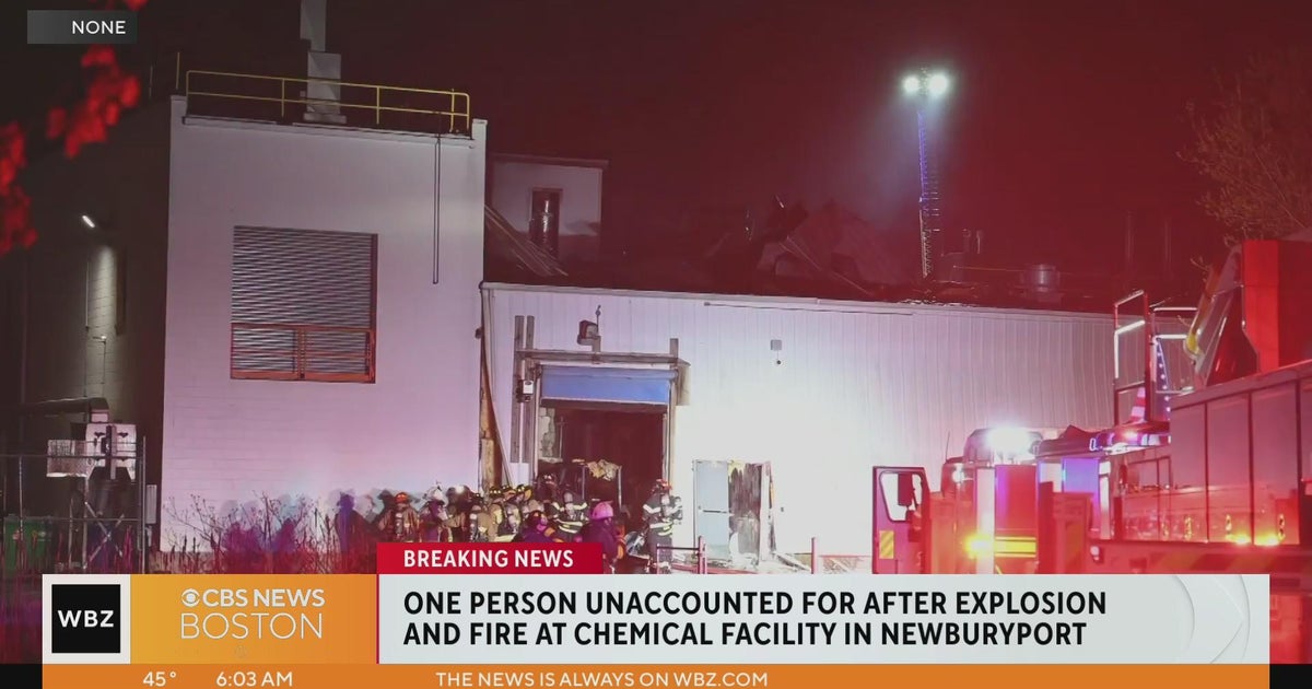 Newburyport explosion leaves one worker missing at pharmaceutical ... Newburyport explosion leaves one worker missing at pharmaceutical ...
