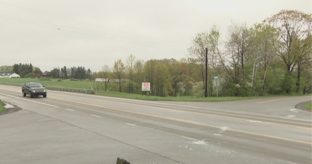 65-year-old man killed in crash in Butler County - CBS Pittsburgh