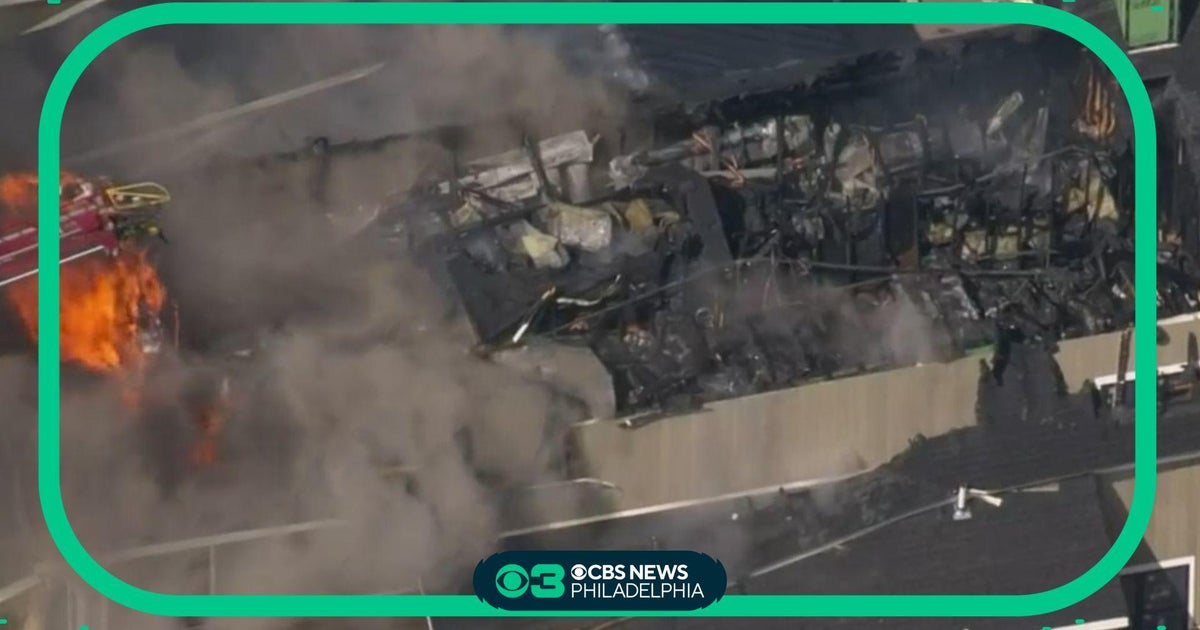 Firefighter suffers minor injury during house fire in Exton - CBS ...