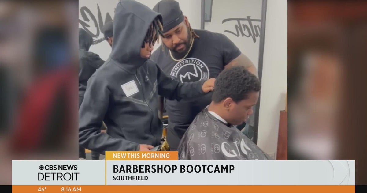Southfield barber hosts boot camp to mentor next generation of barbers ...