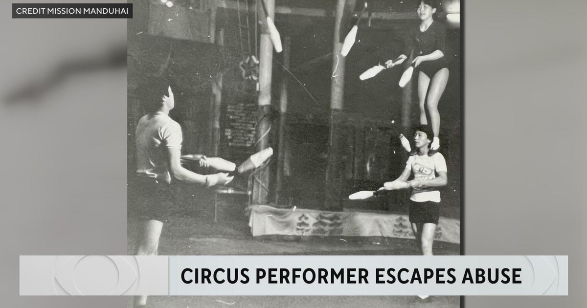 Joining the circus saved this woman's life - CBS Minnesota