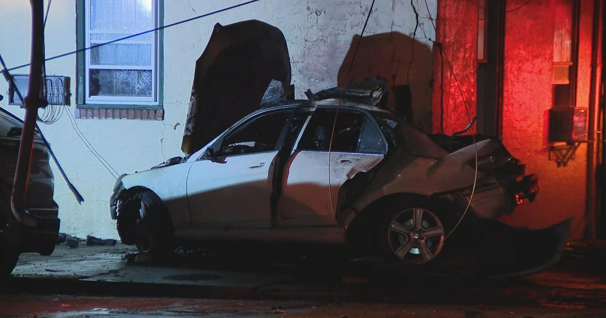 Man killed in high-speed crash into Philadelphia home - CBS Philadelphia